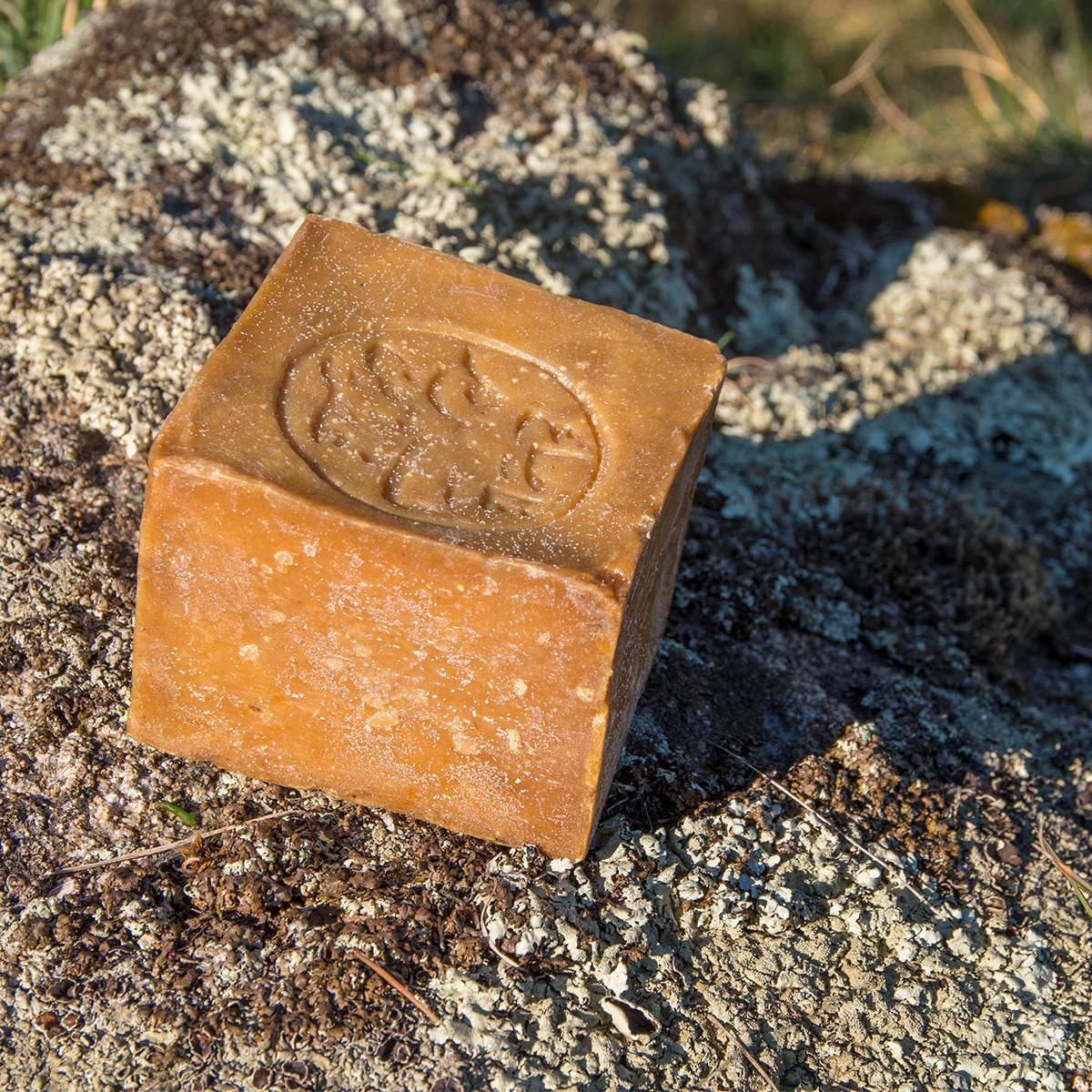 Savon d'Alep 100% Huile Olive - Jean Monnet | Vente de savons artisanaux